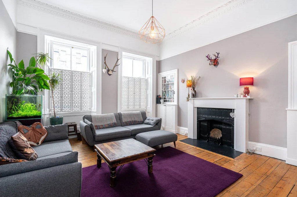 Ornate Window Shutters - Jali Gallery